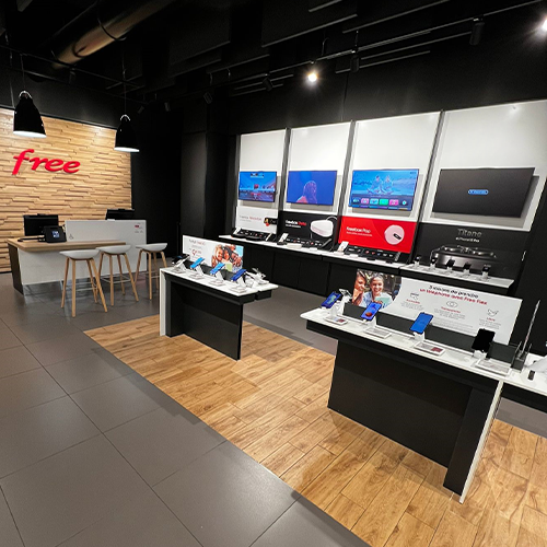 FREE - Centre Commercial Carrefour Nevers Marzy