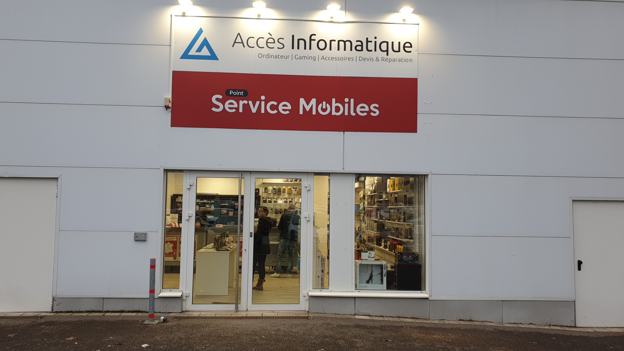 Accès Informatique - Centre Commercial Carrefour Geric Thionville