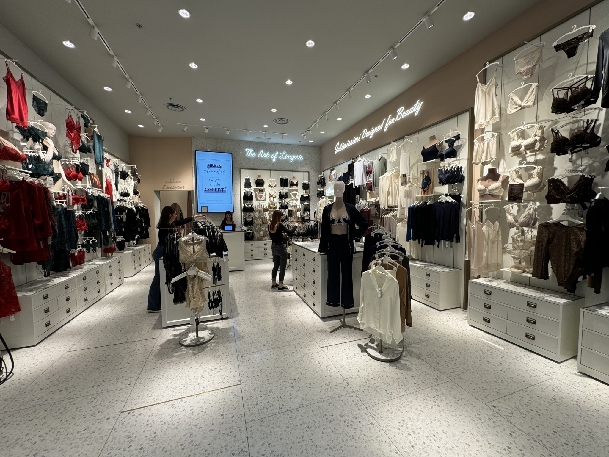 Intimissimi - Centre commercial Carrefour Claira Salanca